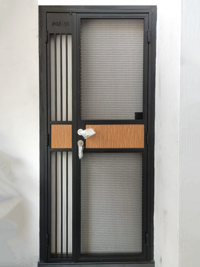 Horizontal Uneven Line Design Gate | Gate Specialist in Singapore